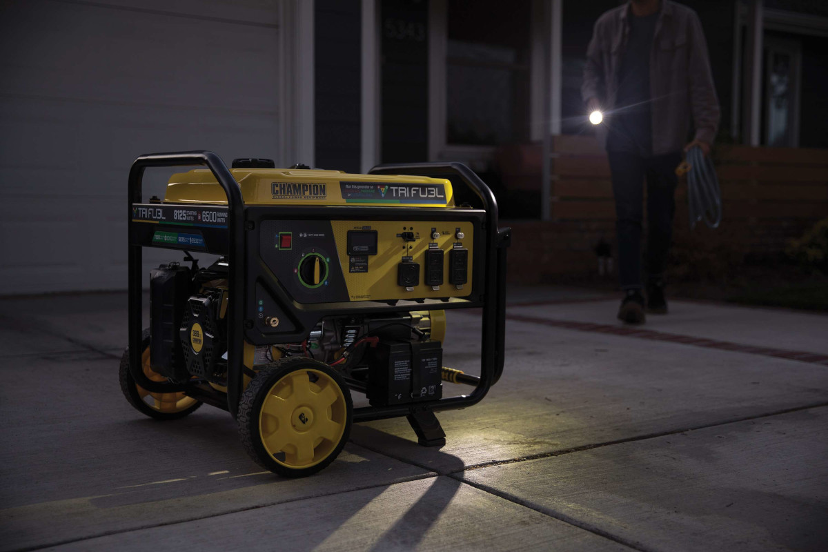 Champion 6500 watt generator Tri Fuel CO Shield