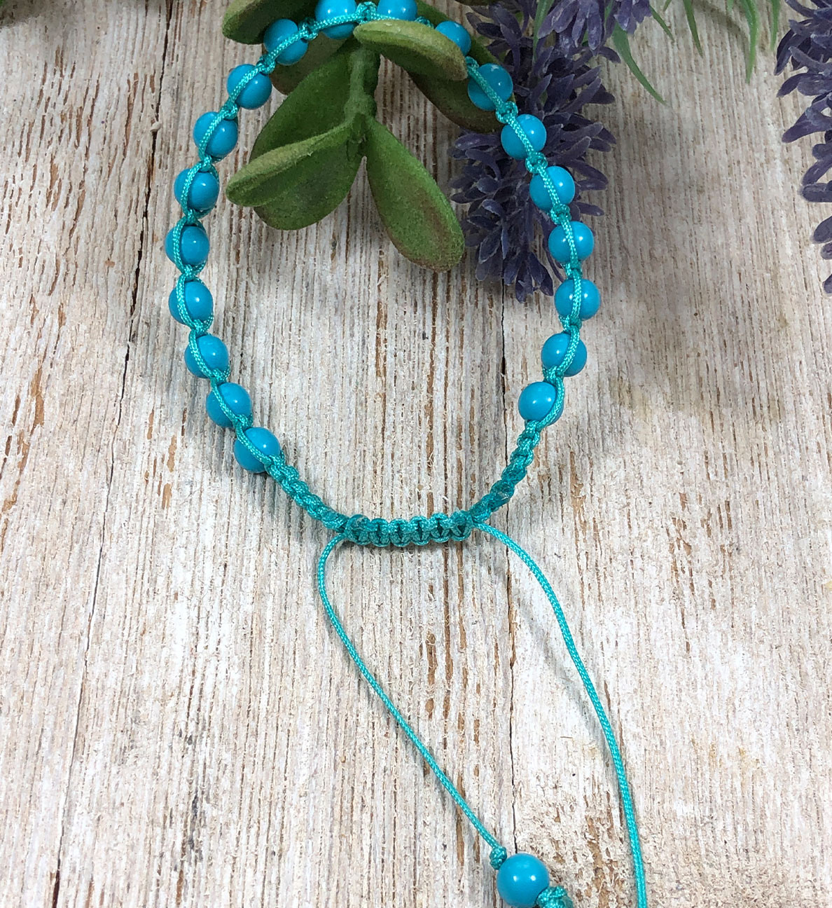 Castle Dome Turquoise Bead Bracelet