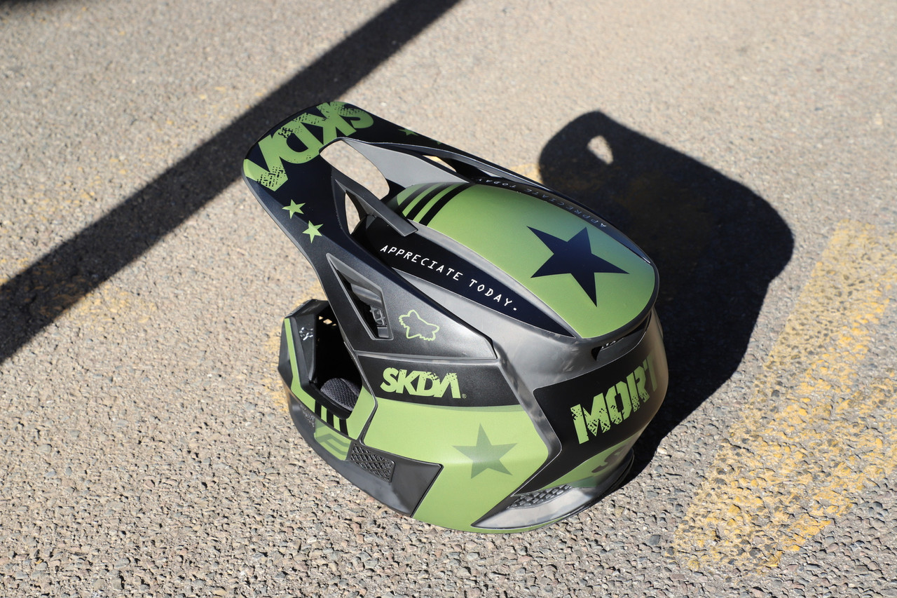 JUDGE Fox V3/RS Helmet Graphics Kit | SKDA USA