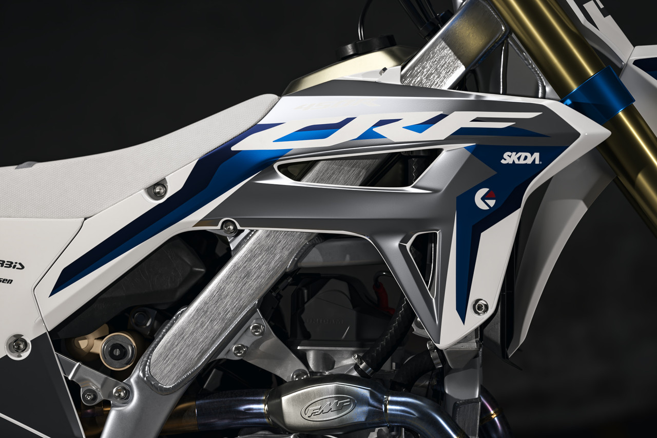 METAL CHROME Silver CR/CRF Full Graphics Kit | SKDA USA