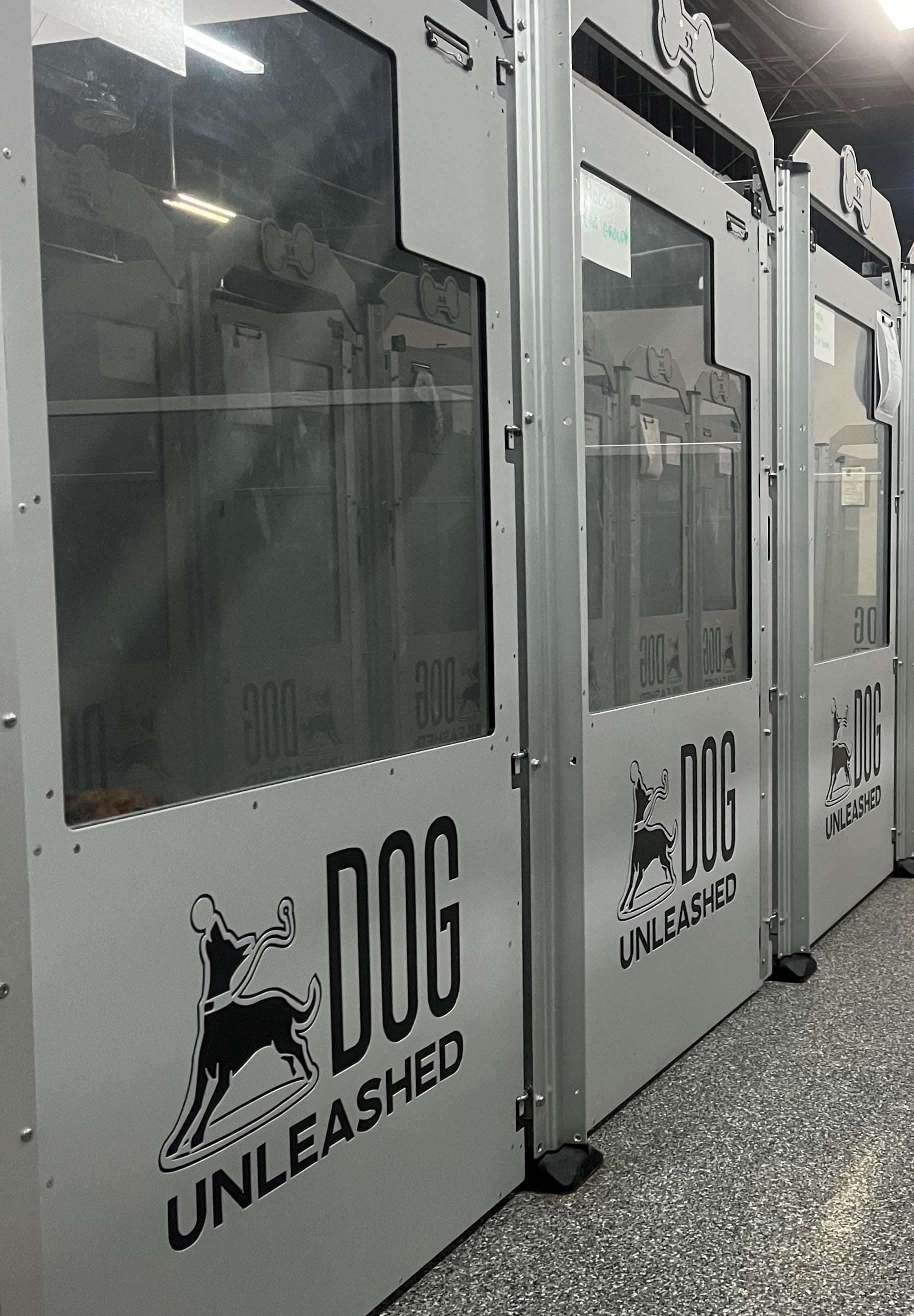 Kennel Ideas: Classic Grey Dog Kennels | Dog Unleashed - Gator Kennels