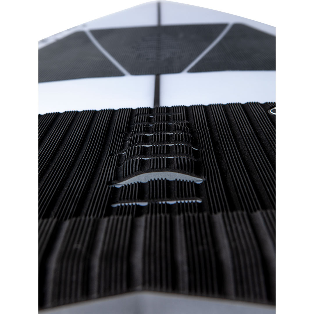 Ronix Flyweight Bat Tail Wakesurf Board - 2022 | WakeHouse.com