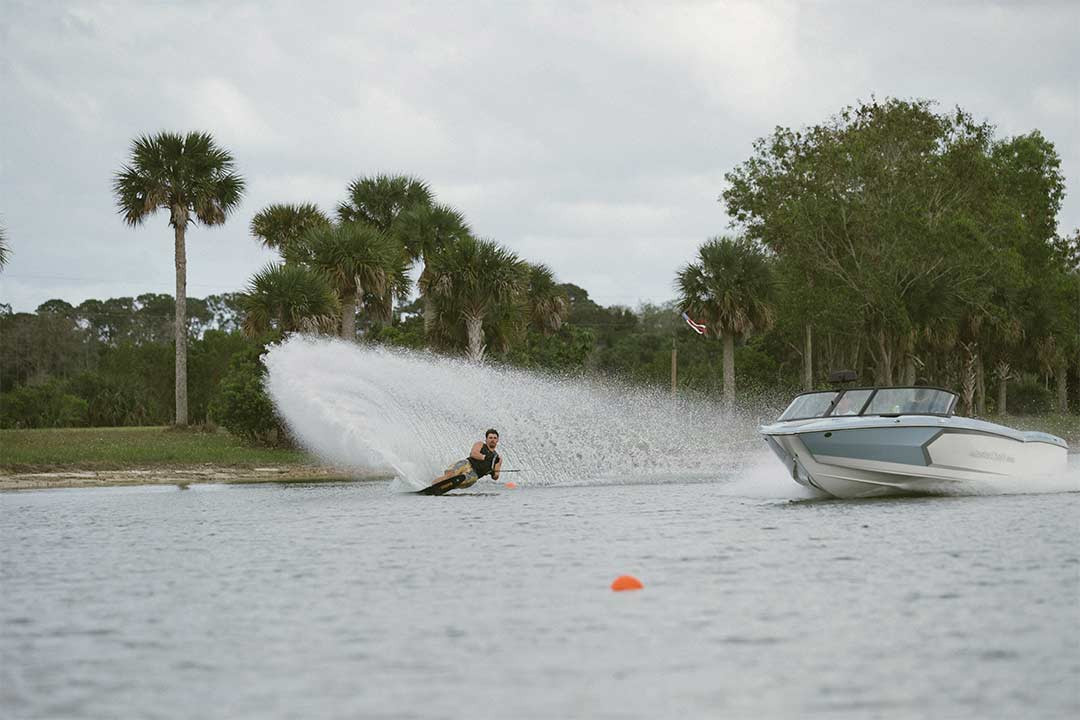 Radar Senate Lithium Waterski - 2025 | WakeHouse.com