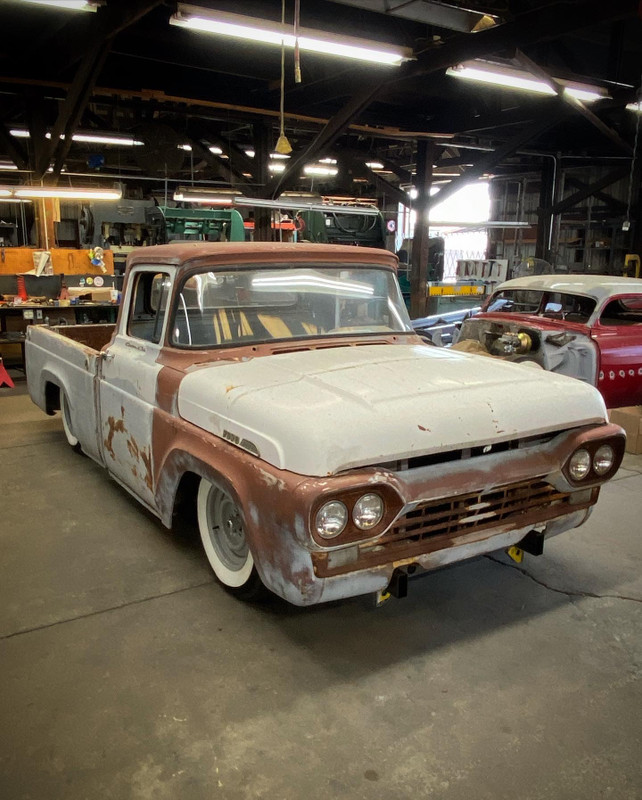 1957-1960 F100 Ford pickup chassis - Boling Brothers