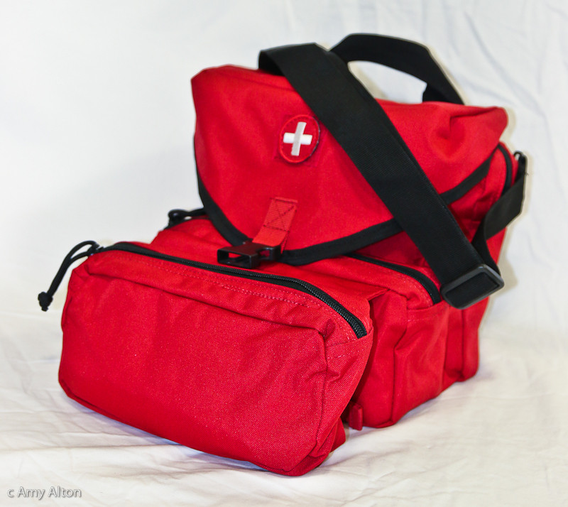 VooDoo Tactical Deluxe Professional Special OPS Medical Trauma Bag ...
