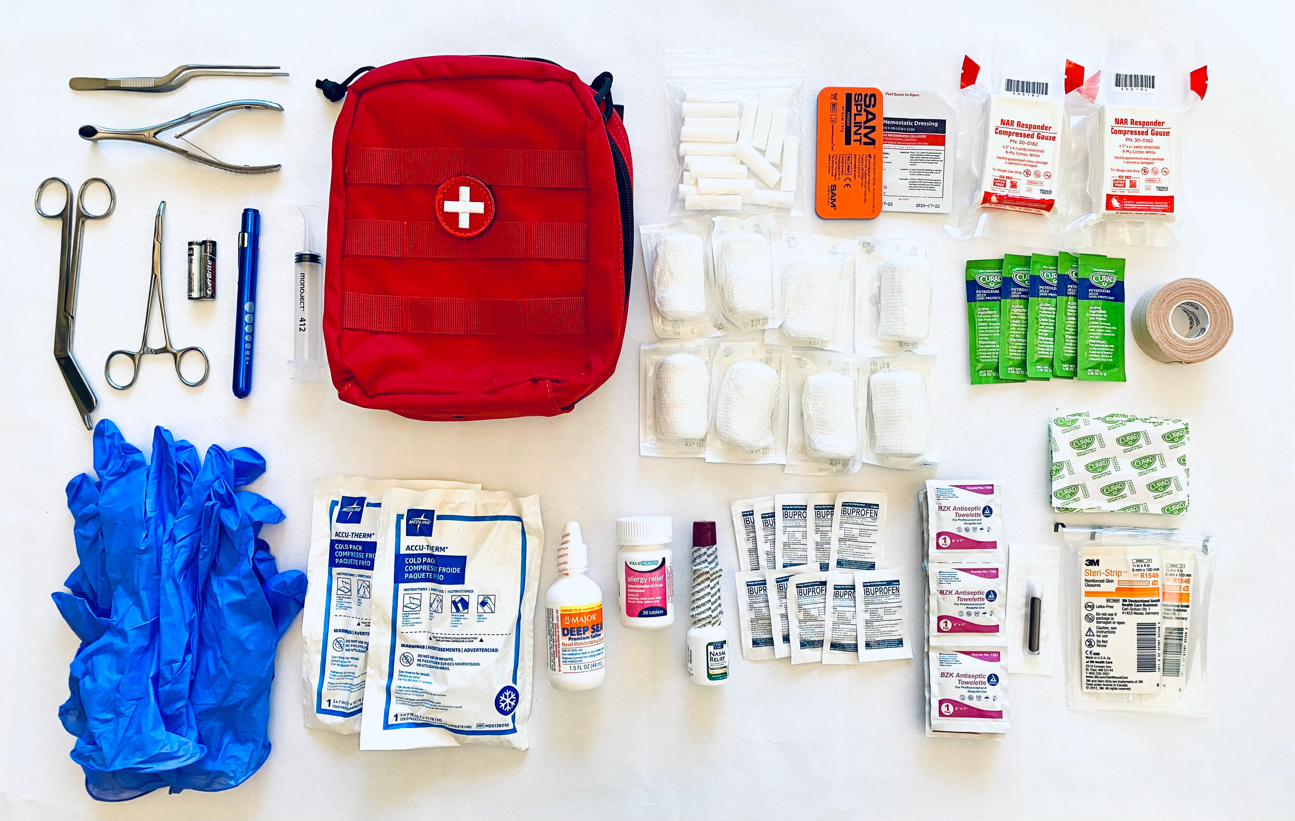 Disaster Preparedness Survival First Aid Kits | Natural Disaster ...