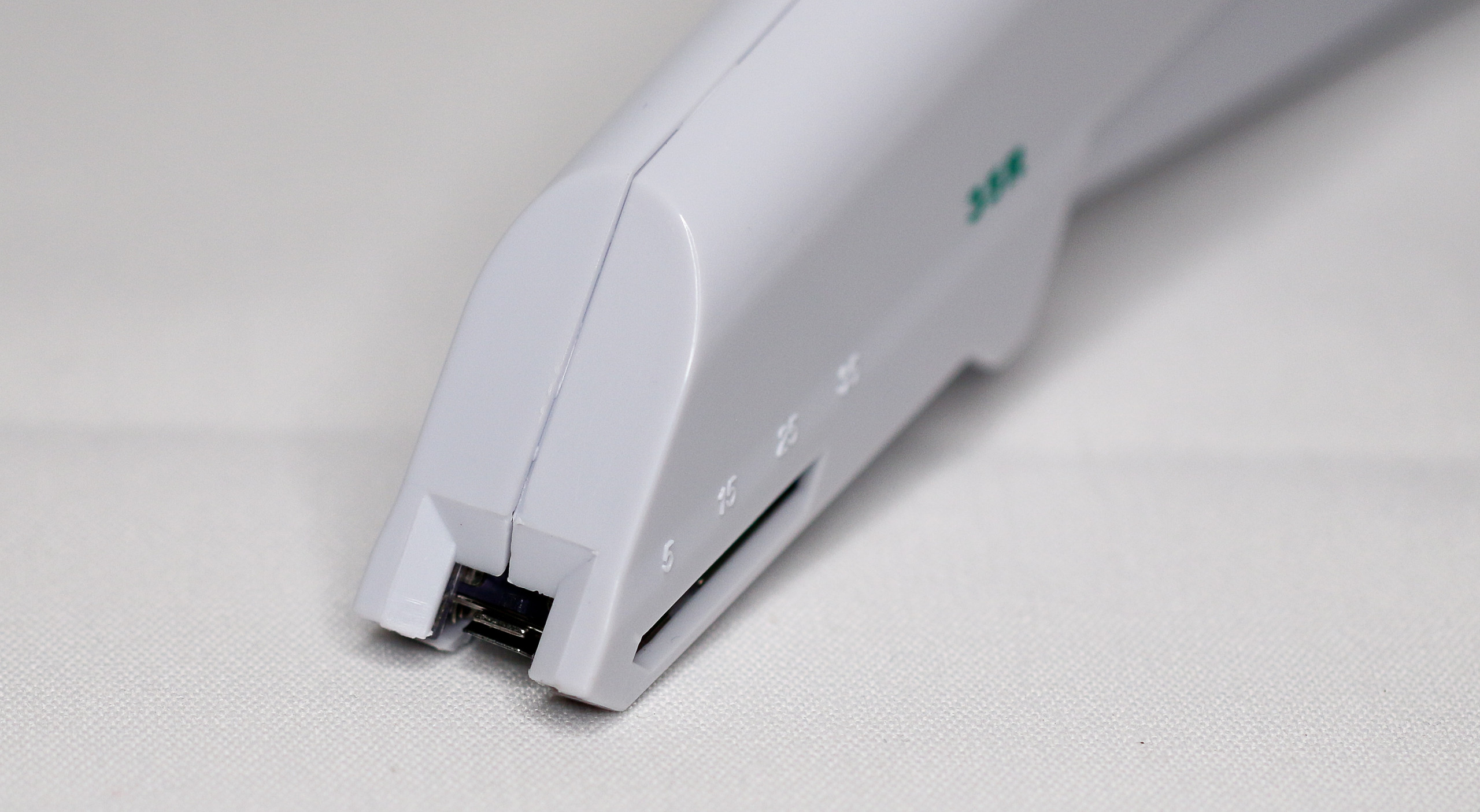 Skin Stapler Kit | Skin Stapler | Disposable Skin Stapler - Doom and Bloom