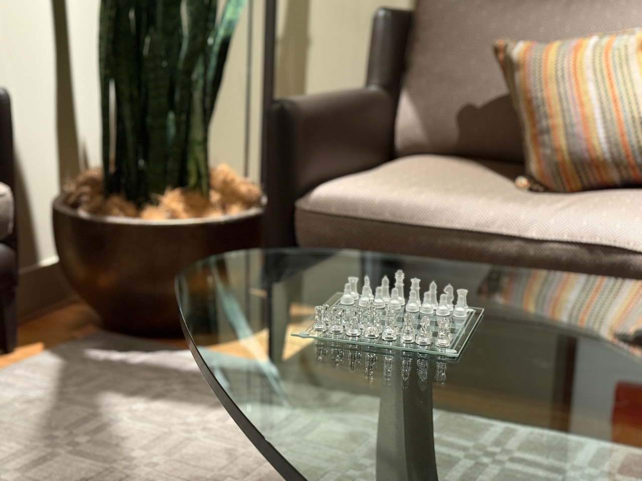 Glass Chess Set 20cm with Clear and Frosted pieces | Chess World