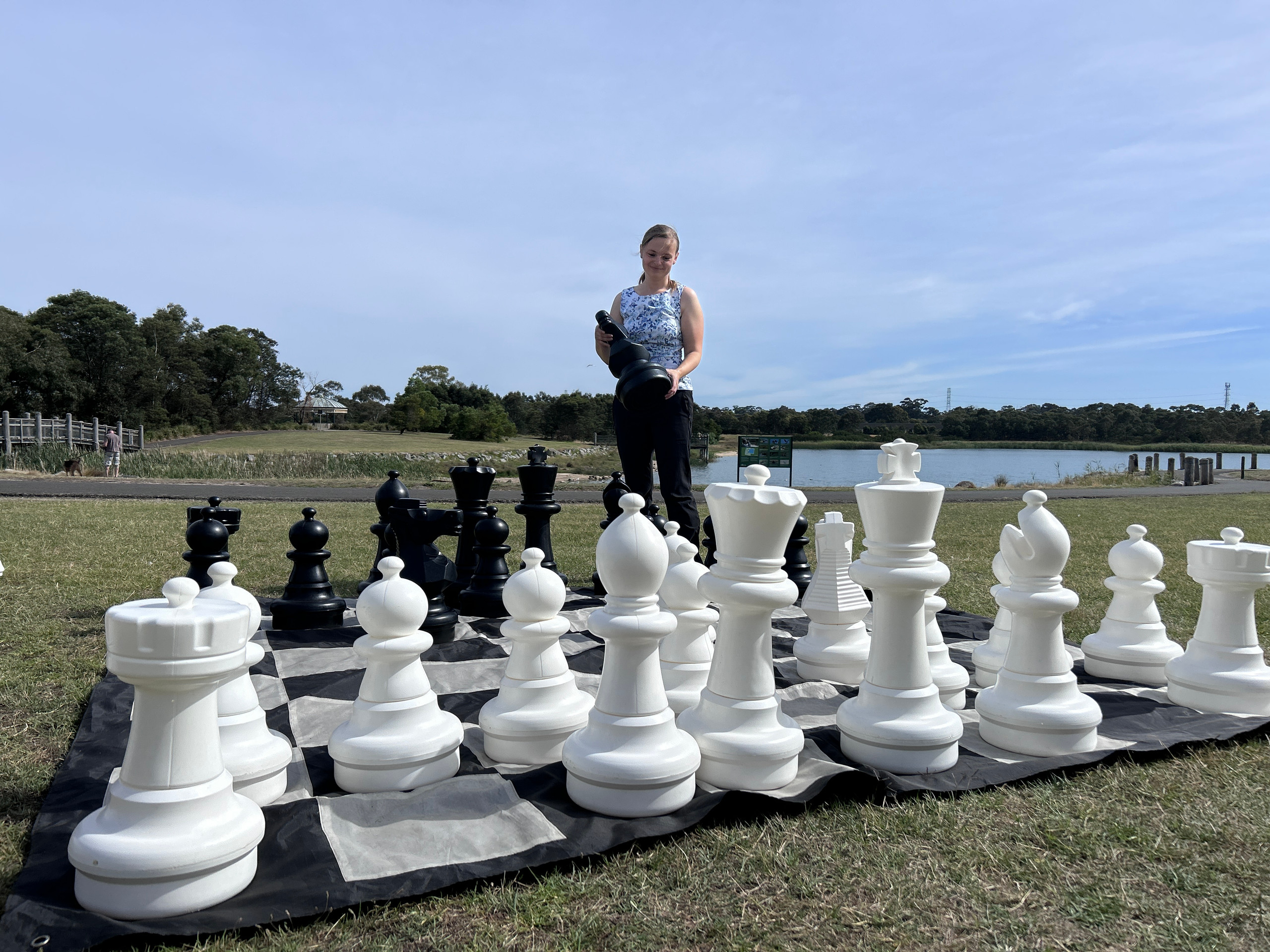 Giant Chess 64cm Giant Chess Outdoor Pieces | Chess World