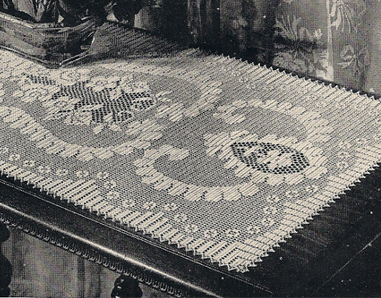 Floral Scroll Filet Crochet Runner Pattern Table Scarf