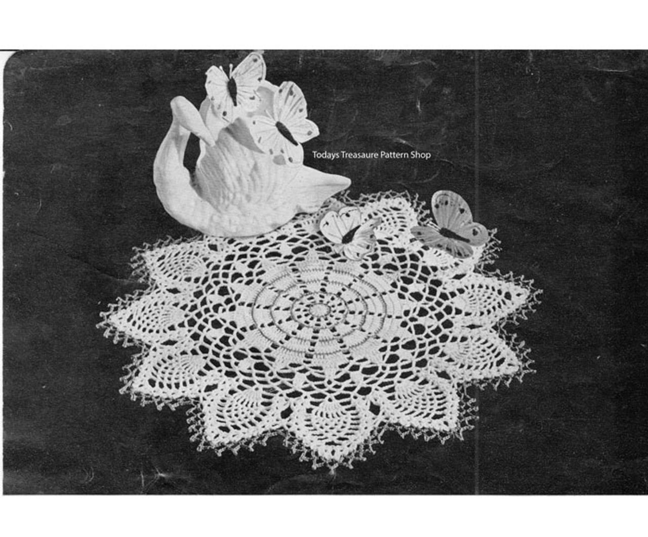 Pineapple Border Crochet Doily Pattern Vintage 1950s