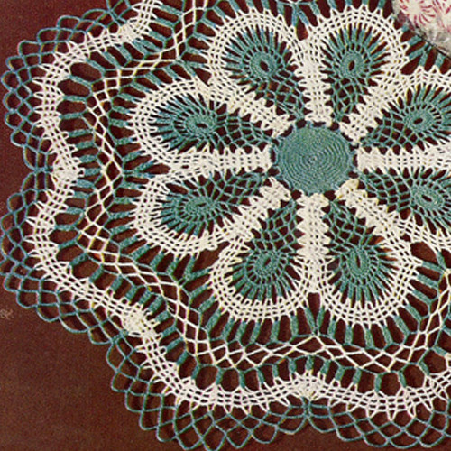 Crochet Doily Pattern, Picot with flower border