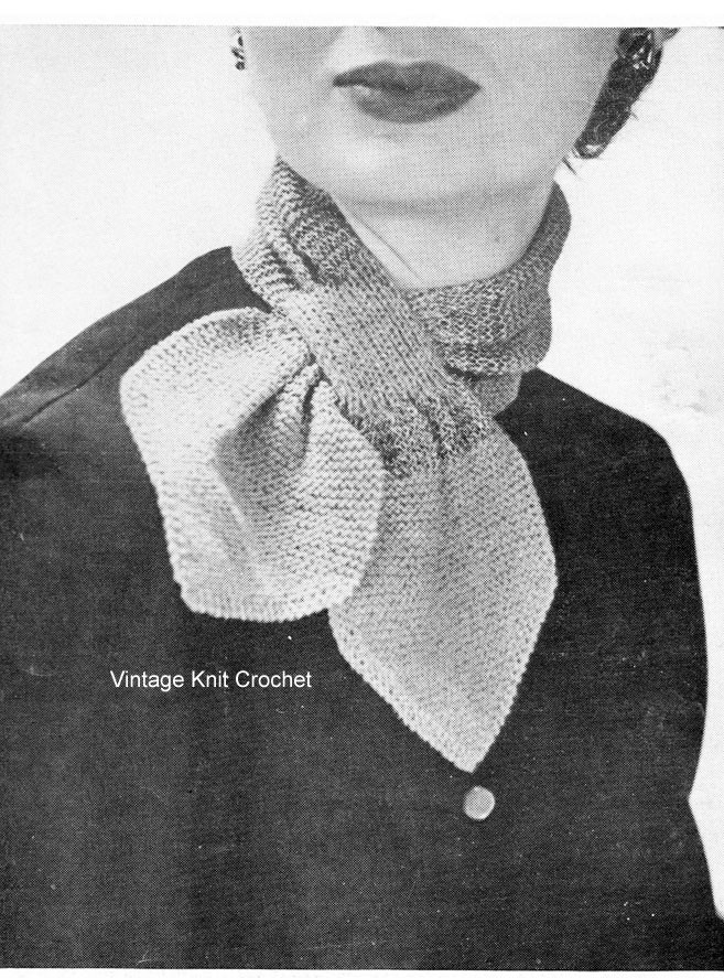 Vintage Knitted Ascot Scarf Pattern
