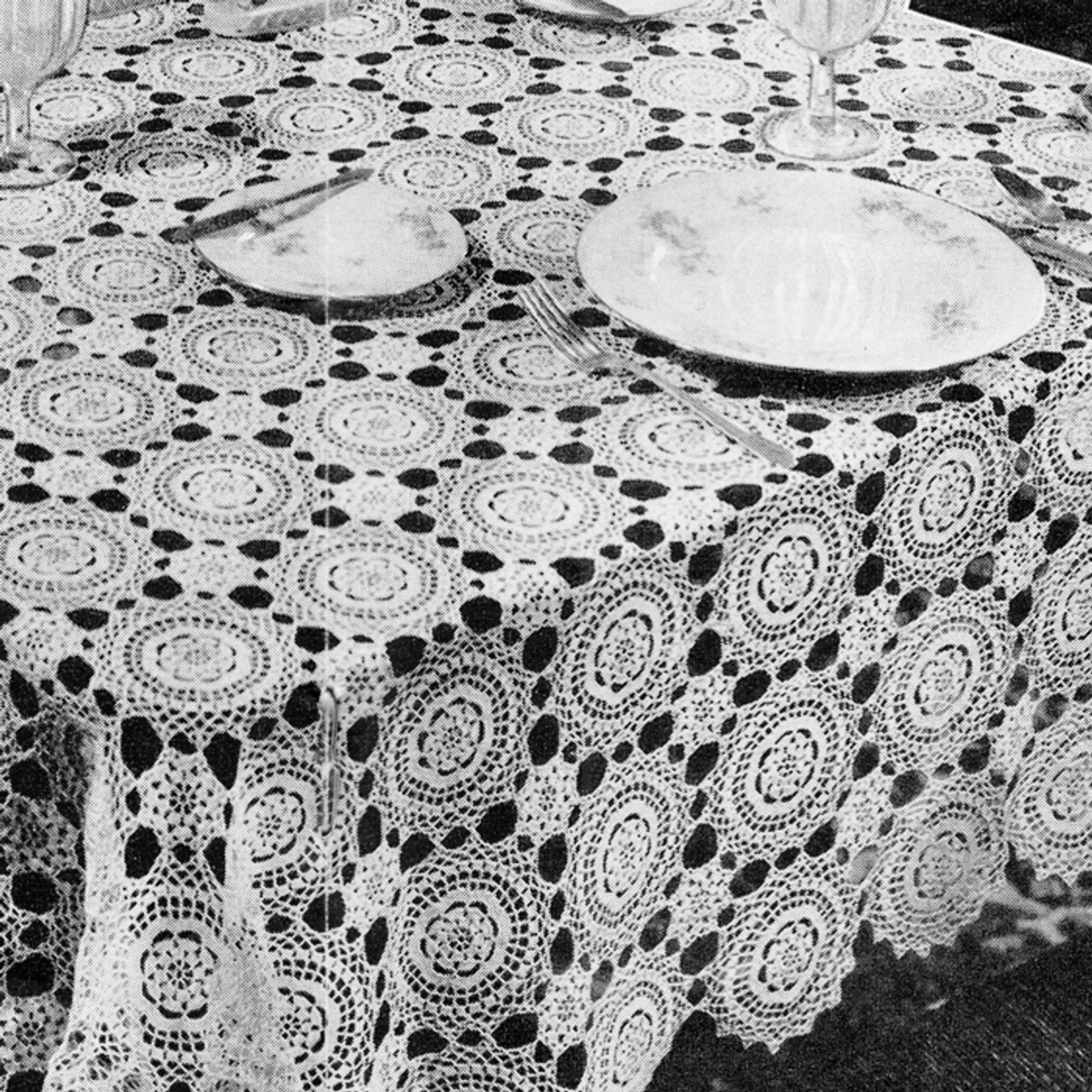 Vintage Round Medallion Crochet Tablecloth Pattern No 7389