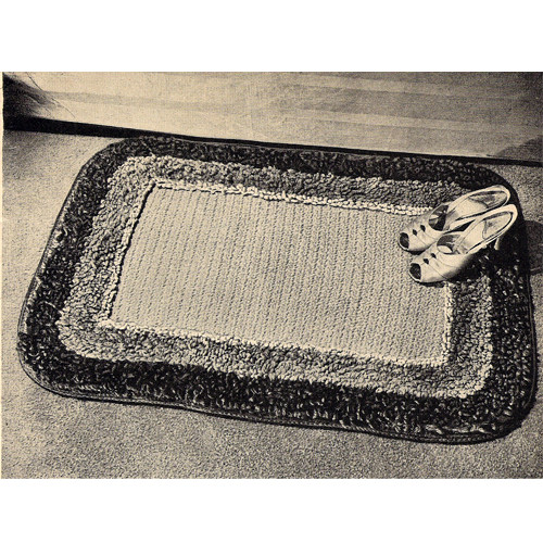 Crocheted Bathroom Rug Pattern with Loop Stitch Border