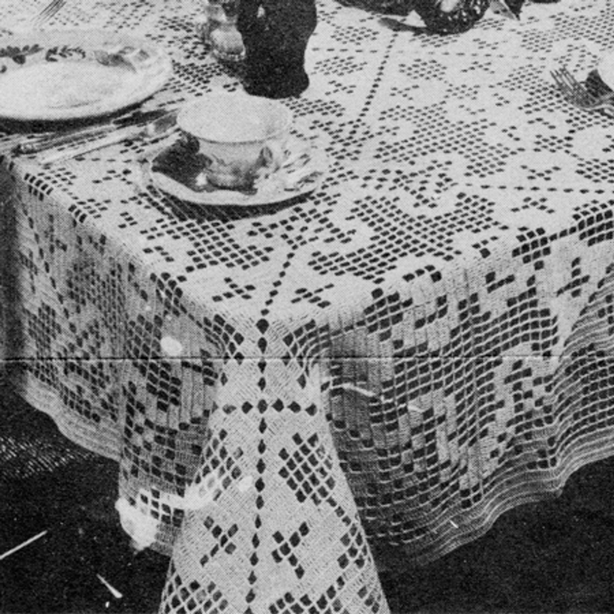 Filet Crochet Square Block Tablecloth Pattern No 7388