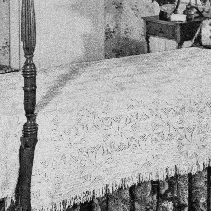 Knitted Pinwheel Square Pattern for Bedspreads