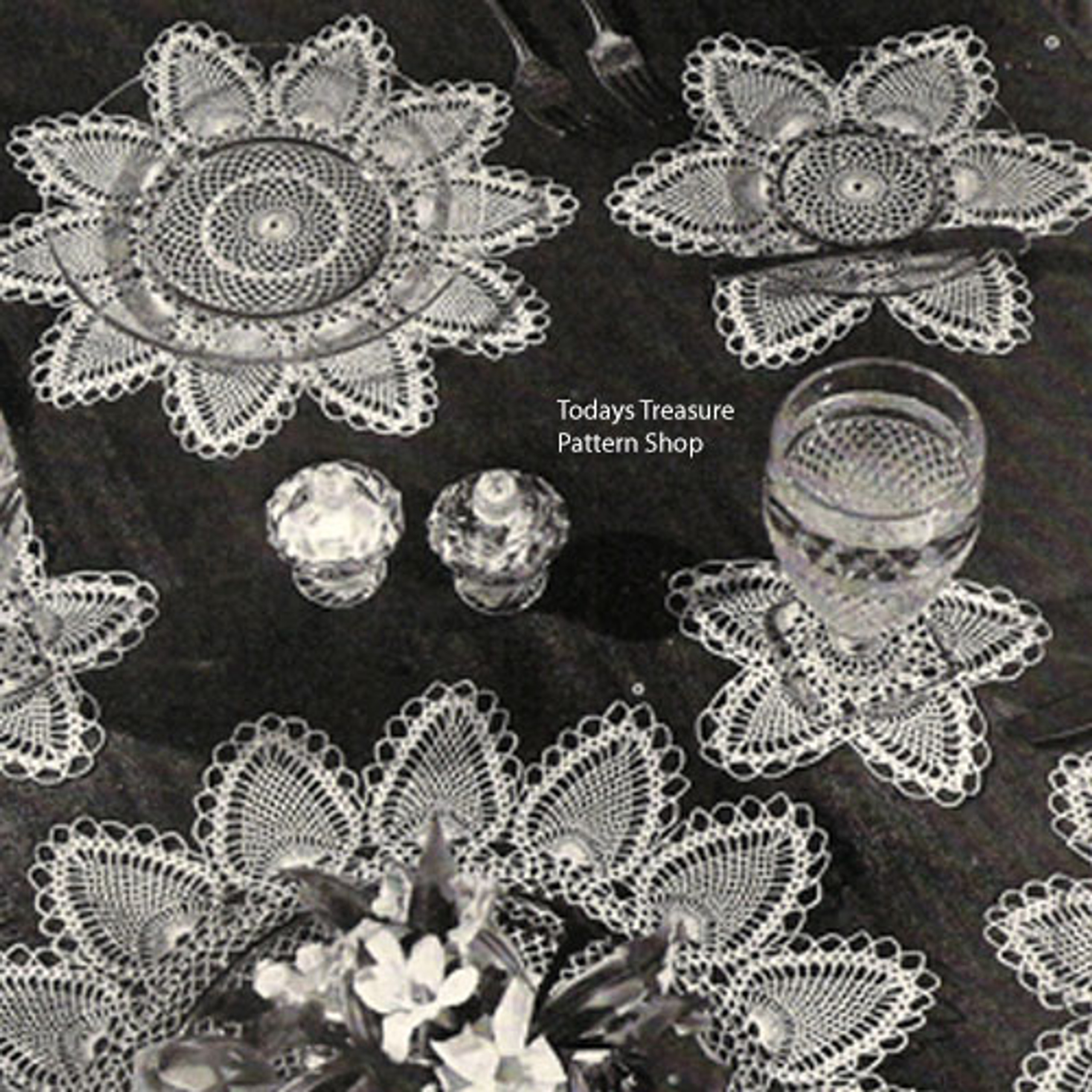 Crocheted Lace Pineapple Luncheon Doily Set