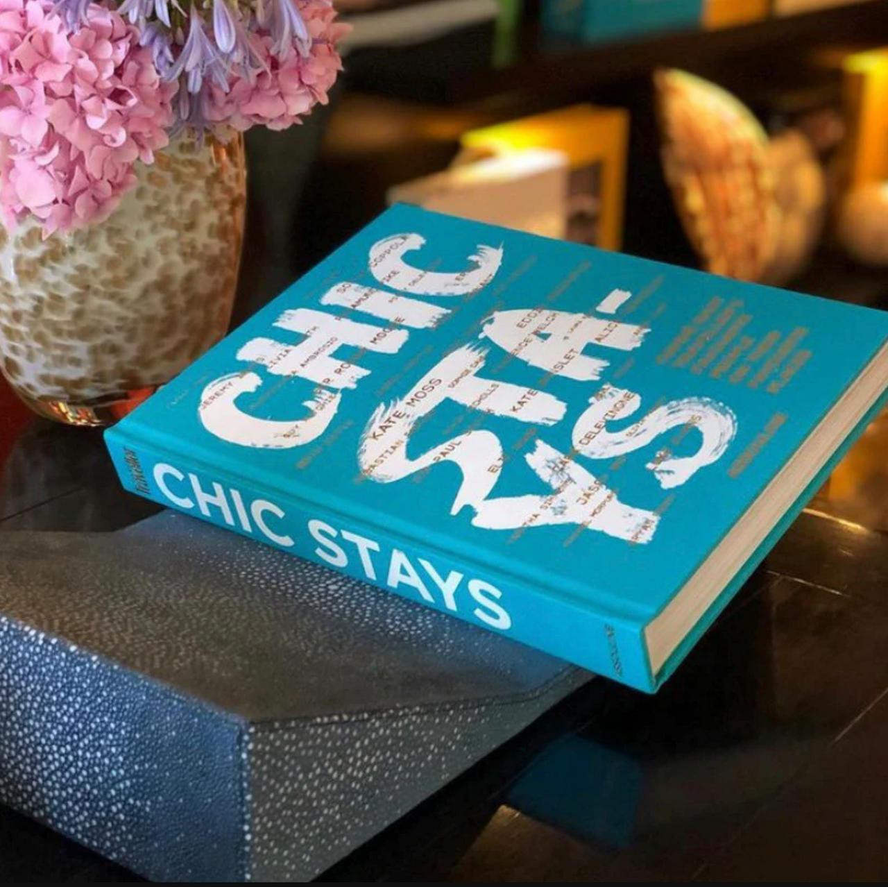 Chic Stays Book