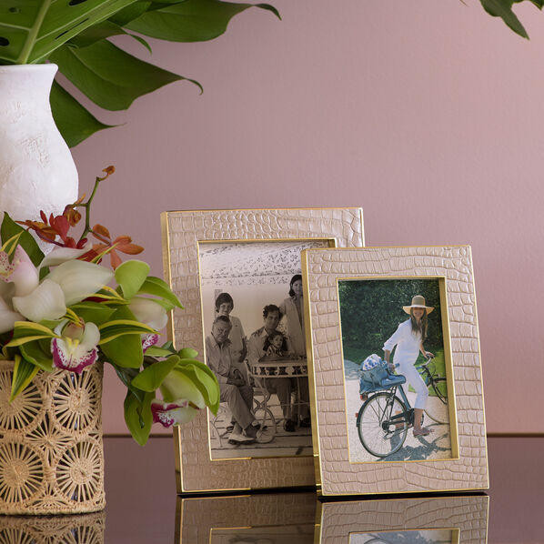 Classic Fawn Croc Leather Frame | Tabletop Frames