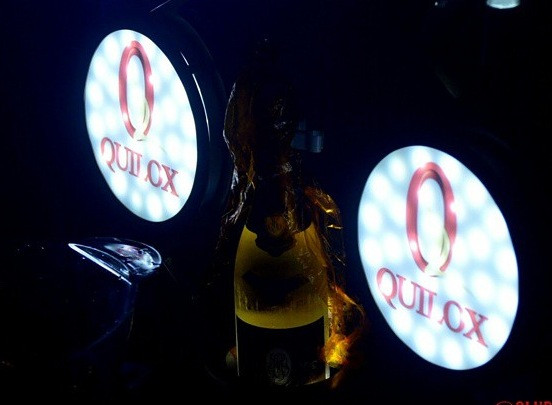 BOTTLE PRESENTER for VIP BOTTLE SERVICE