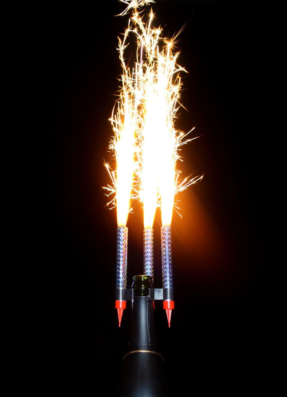 Vip Bottle Sparklers | Champagne Bottle Sparklers | Sparklers - Club ...