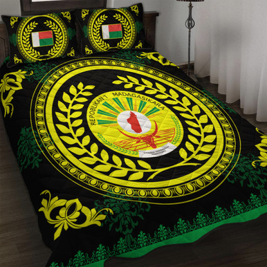 Madagascar Quilt Bed Set Floral Circle