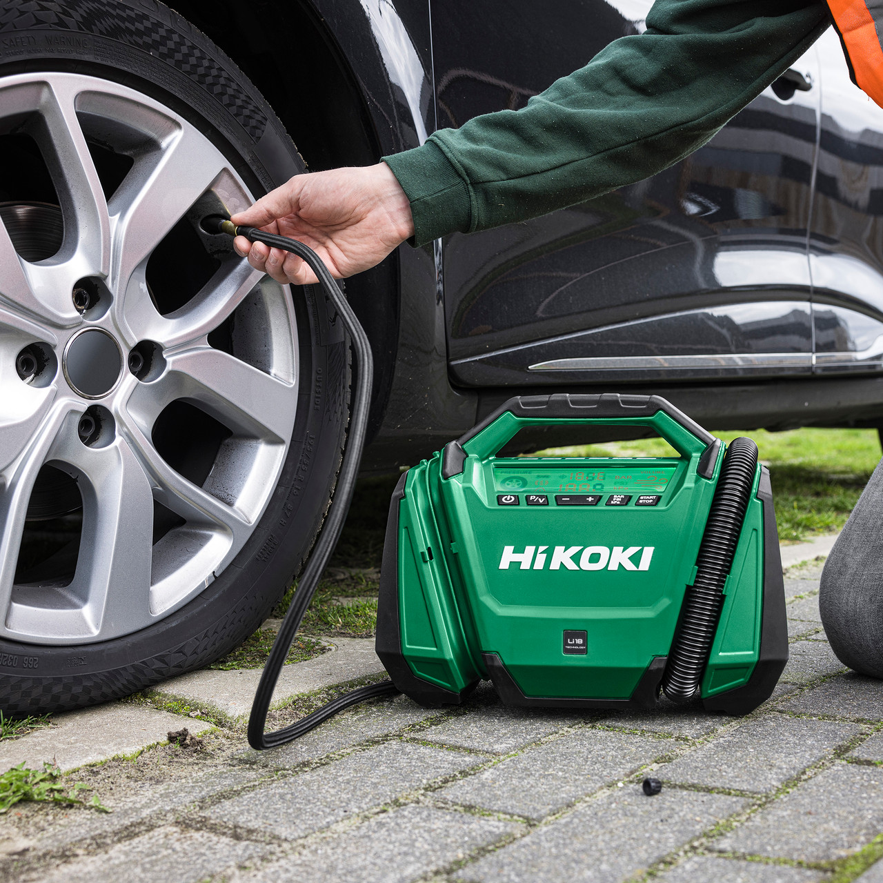 HiKOKI 18V Dual Function Cordless Inflator - Bare Tool - TWL NZ