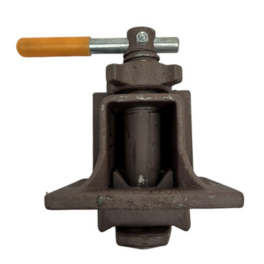 Twistlock Screwdown Retractable - TWL NZ