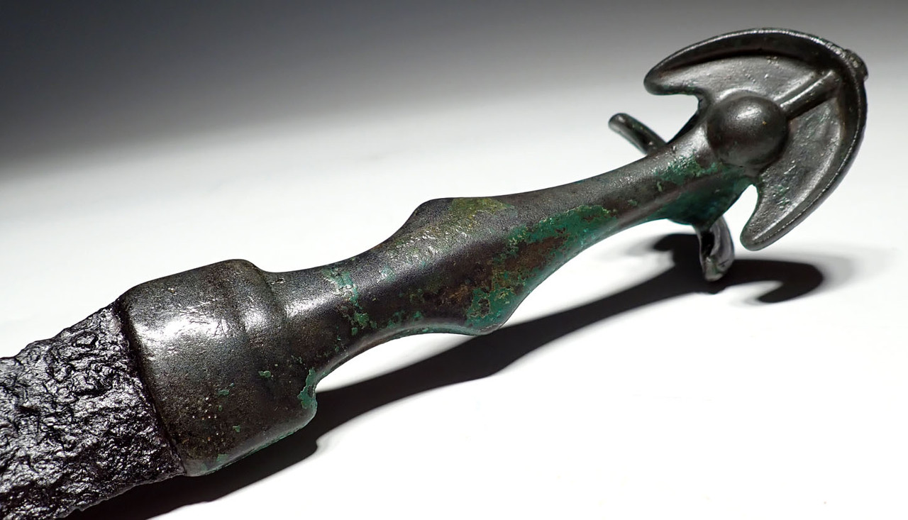 MUSEUM-CLASS IRON AND BRONZE PRESTIGE DAGGER KNIFE FROM A NOBLE OF ANCIENT NEAR EAST LURISTAN ...