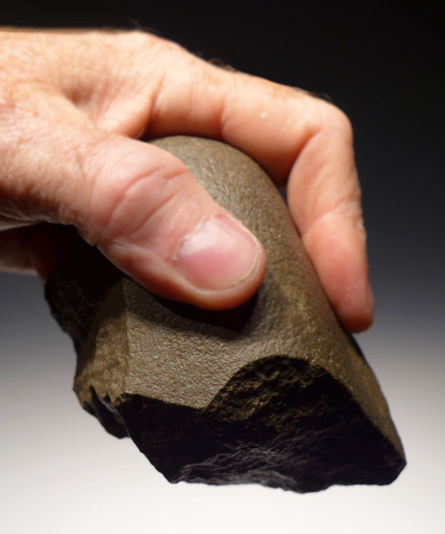 RARE AFRICAN LOWER PALEOLITHIC OLDOWAN PEBBLE CHOPPER AXE OF VESICULAR ...