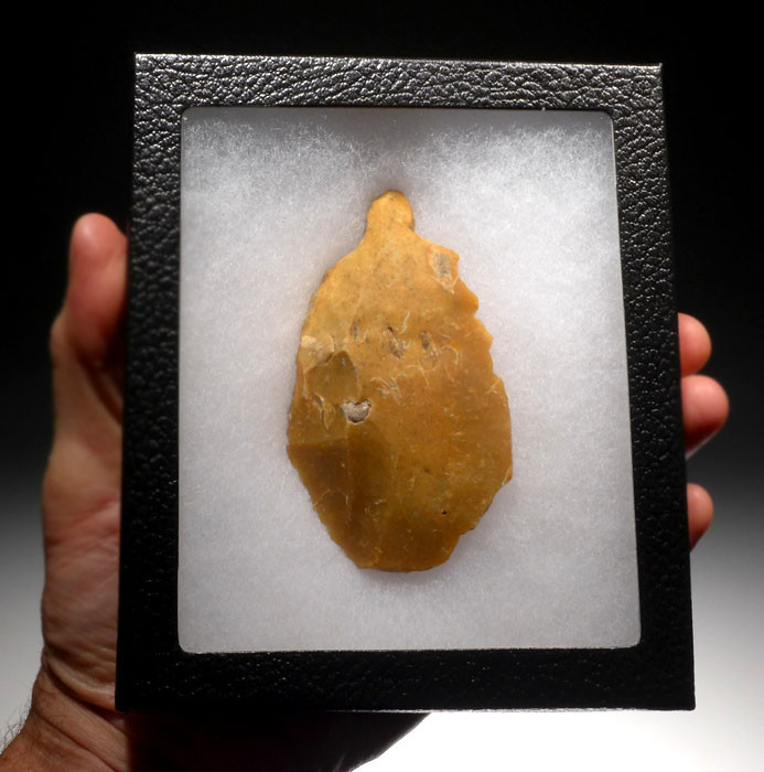FRENCH EUROPEAN NEOLITHIC STONE TOOLS FRANCE PREHISTORIC FLAKE TOOL