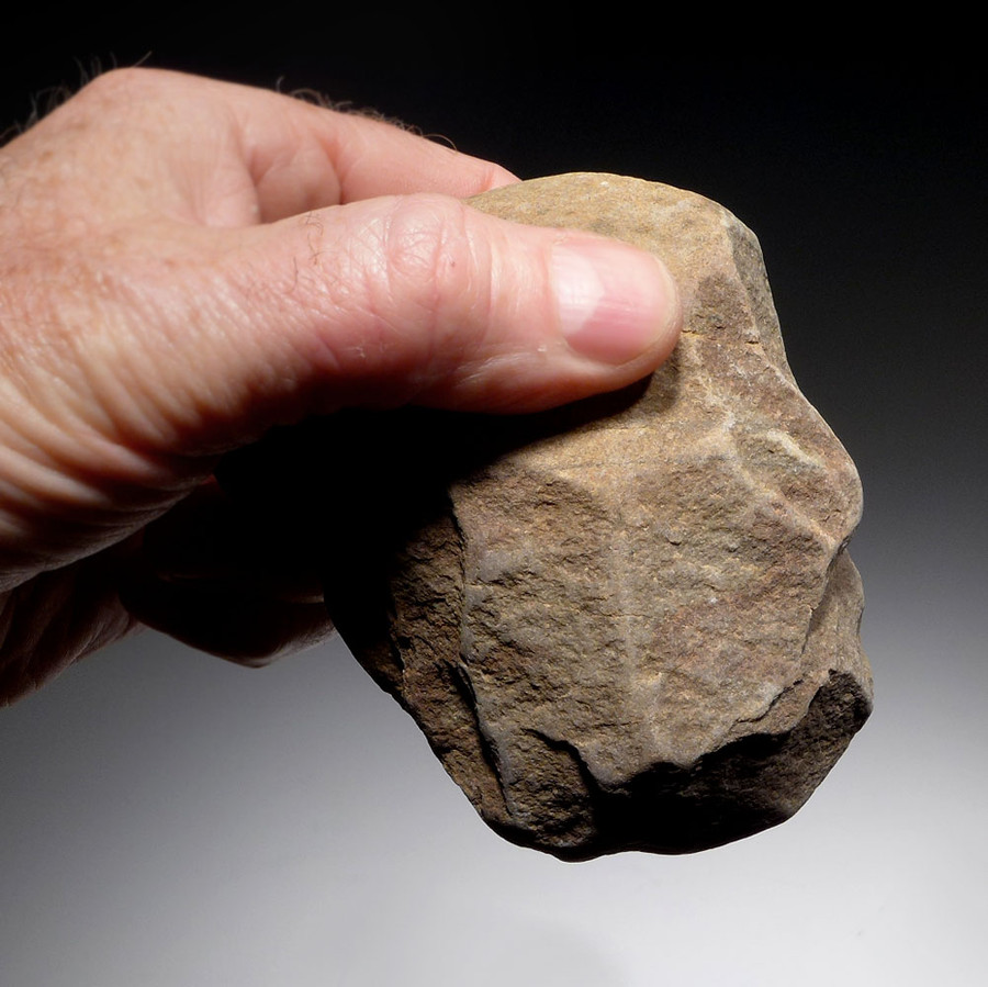 EXCEPTIONAL OLDOWAN PEBBLE CHOPPER AXE FROM PORTUGAL - EARLIEST HUMANS ...