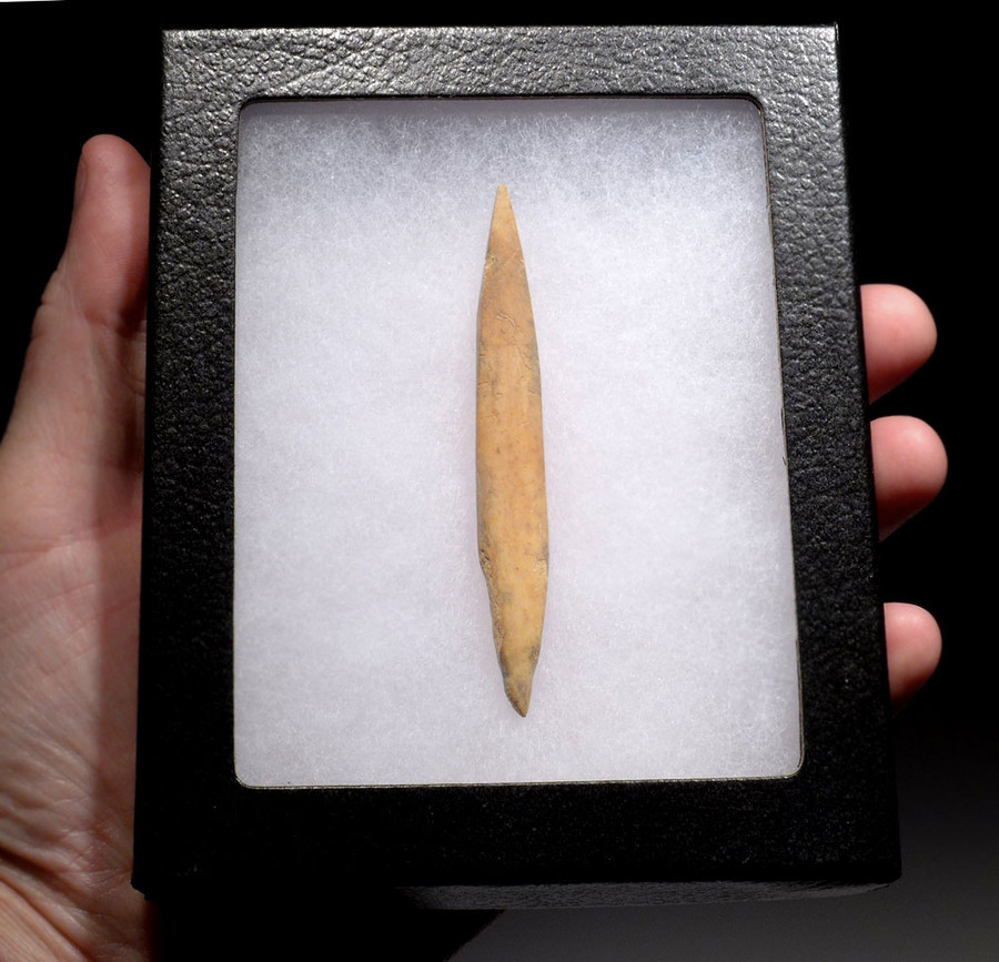 ANCIENT BONE ARROWHEAD FOR SALE NEAR EAST