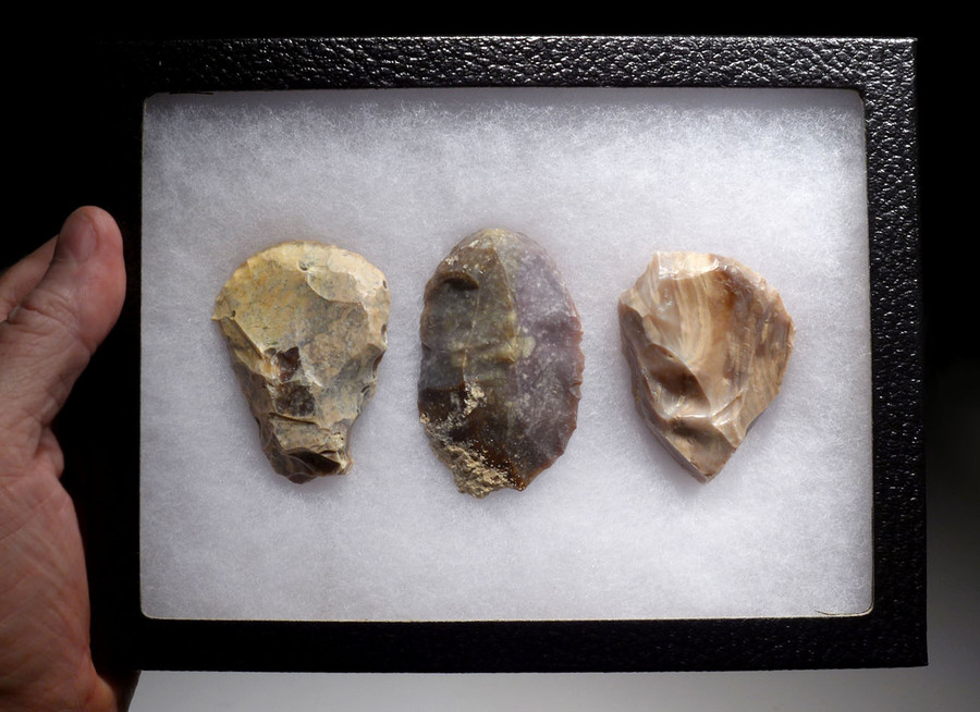 THREE LARGE EXCEPTIONAL FLINT SCRAPERS FROM THE AFRICAN NEOLITHIC CAPSIAN CULTURE *CAP238 - TIME ...