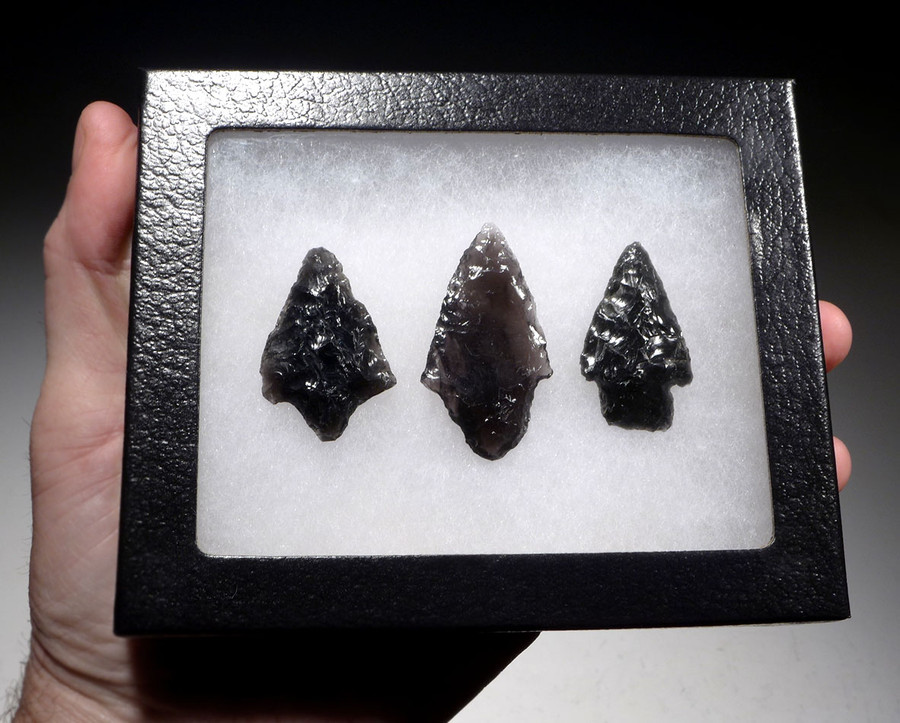 THREE SUPREME ATLATL SPEARHEAD POINTS FROM PRE-COLUMBIAN MESOAMERICA ...