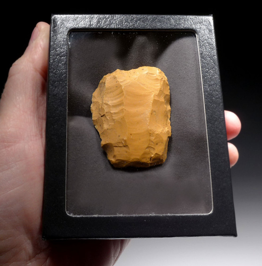 ATERIAN GOLDEN JASPER LEVALLOIS FLAKE SCRAPER TOOL FROM MIDDLE STONE ...