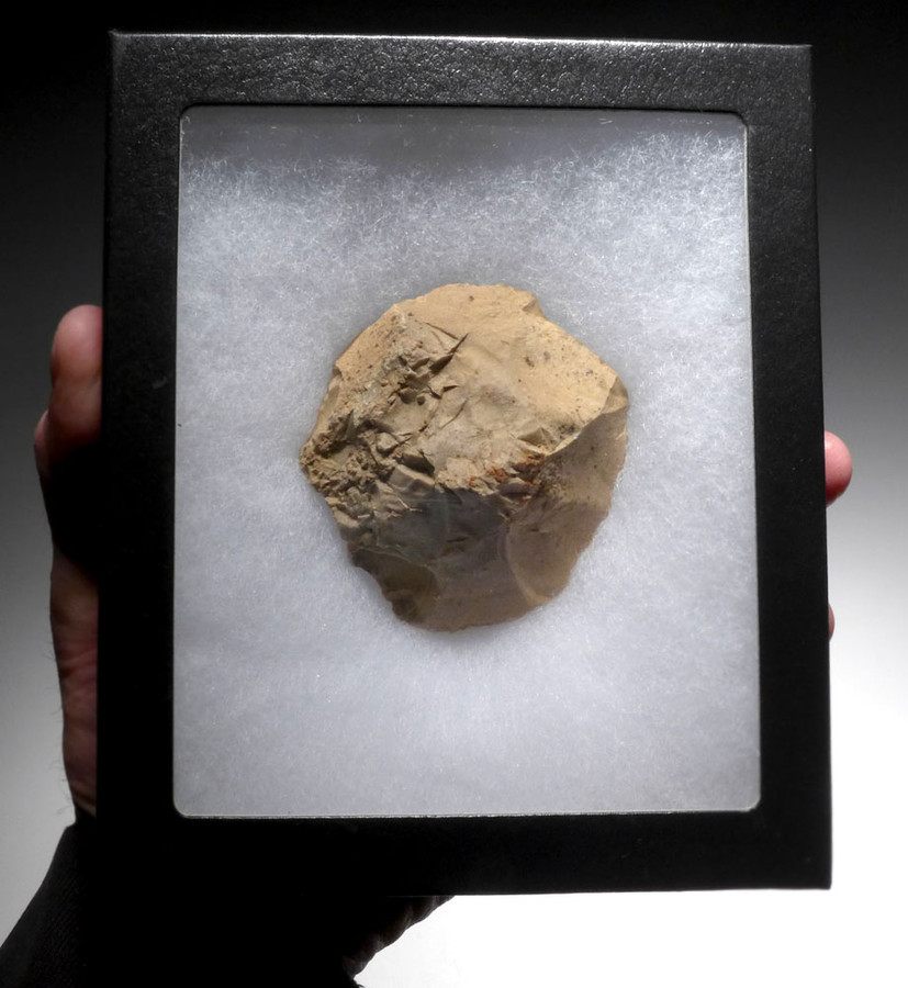 SUPERB LARGE EUROPEAN NEOLITHIC DISCOIDAL SCRAPER FROM FAMOUS LE GRAND ...