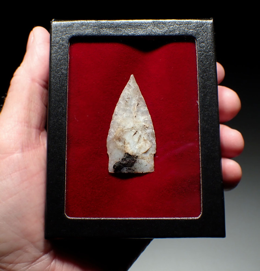 FINEST AZTEC PRE-COLUMBIAN WHITE CHERT ATLATL TLACOCHTLI ARROWHEAD WITH ...