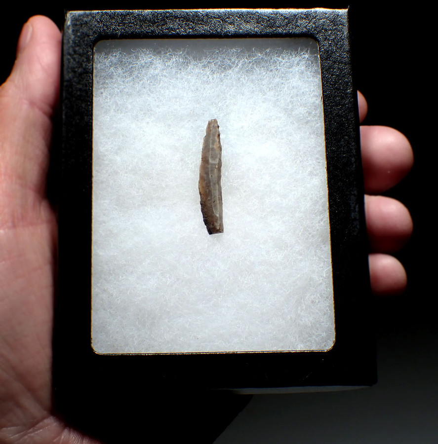 RARE FINEST CRO-MAGNON FLINT MICROLITH FLAKE BLADE TOOL FROM FAMOUS ...