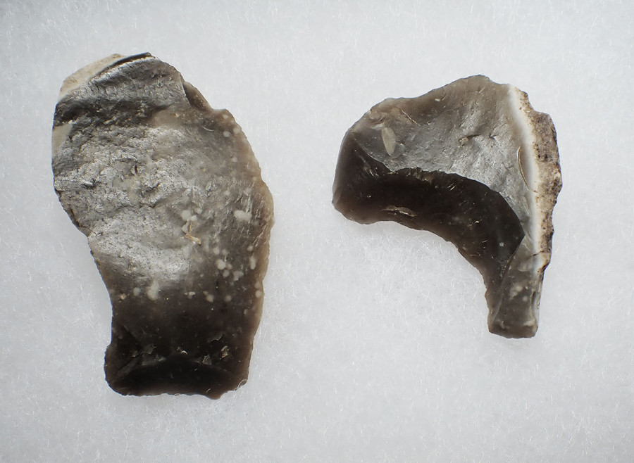 TWO BRITISH NEOLITHIC FLINT FLAKE TOOLS FROM THE FAMOUS BOWL BARROWS OF ...