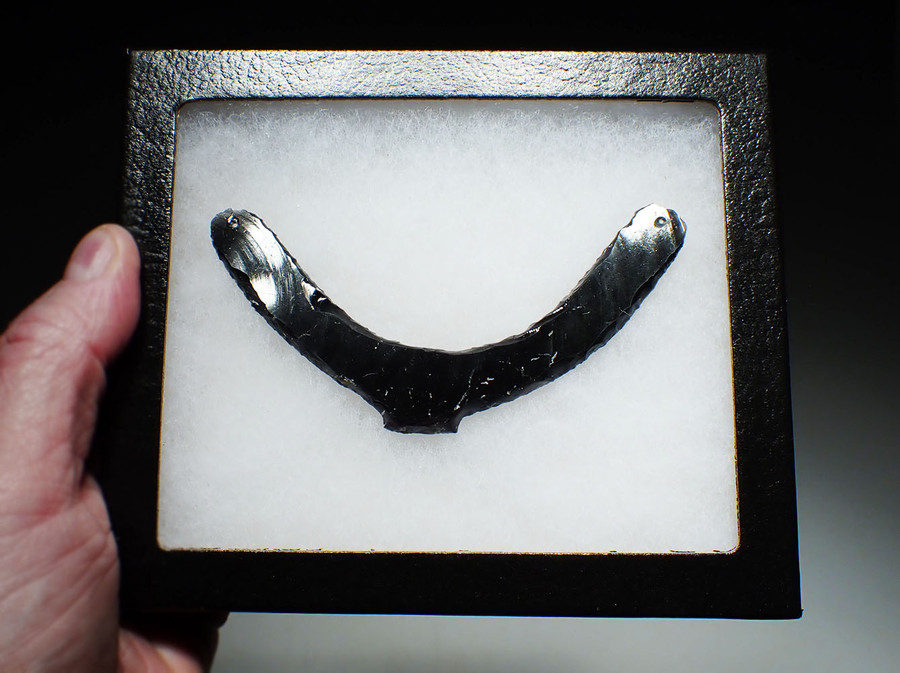 UNBROKEN MAYAN PRE-COLUMBIAN OBSIDIAN JEWELRY GORGET PENDANT WITH ...