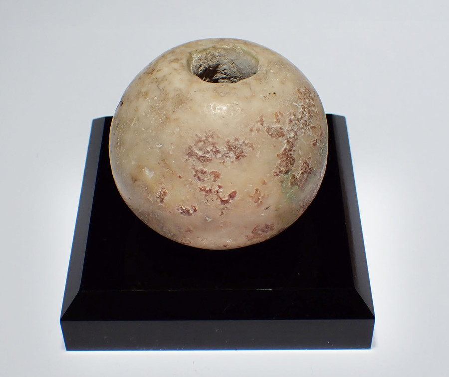 SUPERB PRE-DYNASTIC EGYPTIAN GLOBULAR STONE WAR MACE FROM THE NAQADA ...
