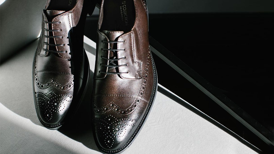 TJ COLLECTION Designer Shoes, Bags & Clothing | Official Online Store