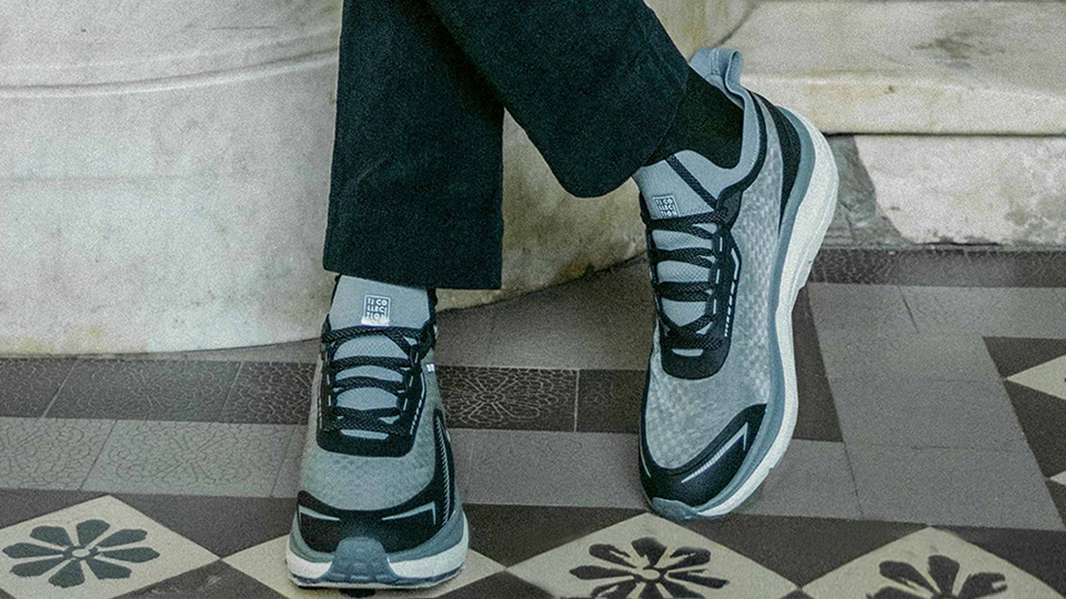 TJ COLLECTION Designer Shoes, Bags & Clothing | Official Online Store