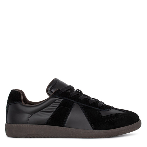 Black Low-Top Sneakers | TJ COLLECTION