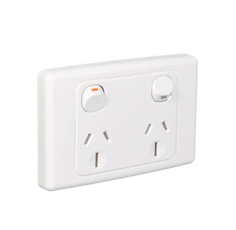Clipsal Double Powerpoint 15A 2000 Series 2025/15We - Shorelec ...