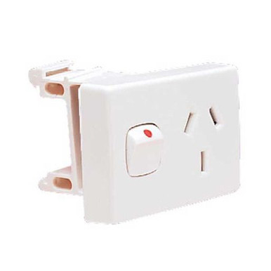 Hpm 10 Amp 3 Pin Din Mounted Single Outlet White - Shorelec Electrical ...