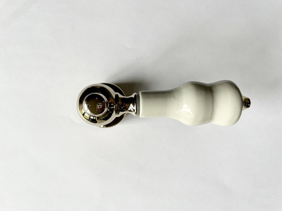 Armitage Shanks Cistern Lever 225mm Spindle, brass lift arm