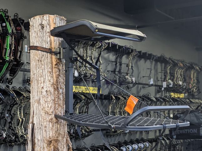 Hang-on Tree stands: Lightest to Heaviest - Archery Country